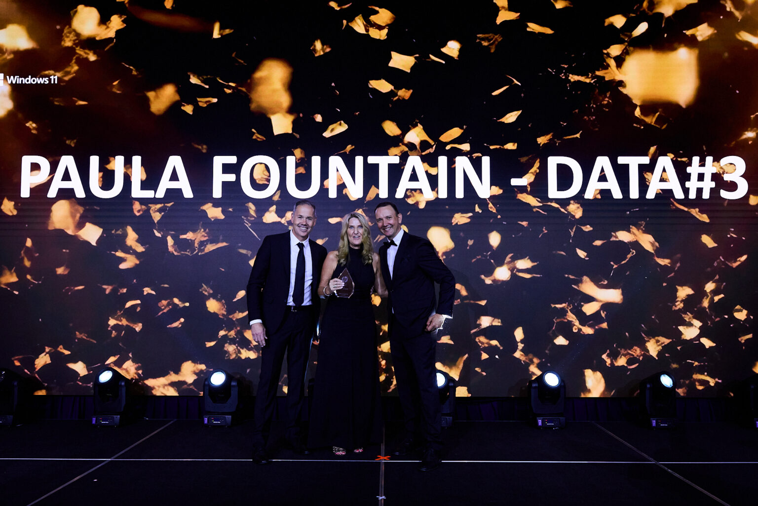 Data#3 takes home HP Services Partner of the Year award, with Paula ...